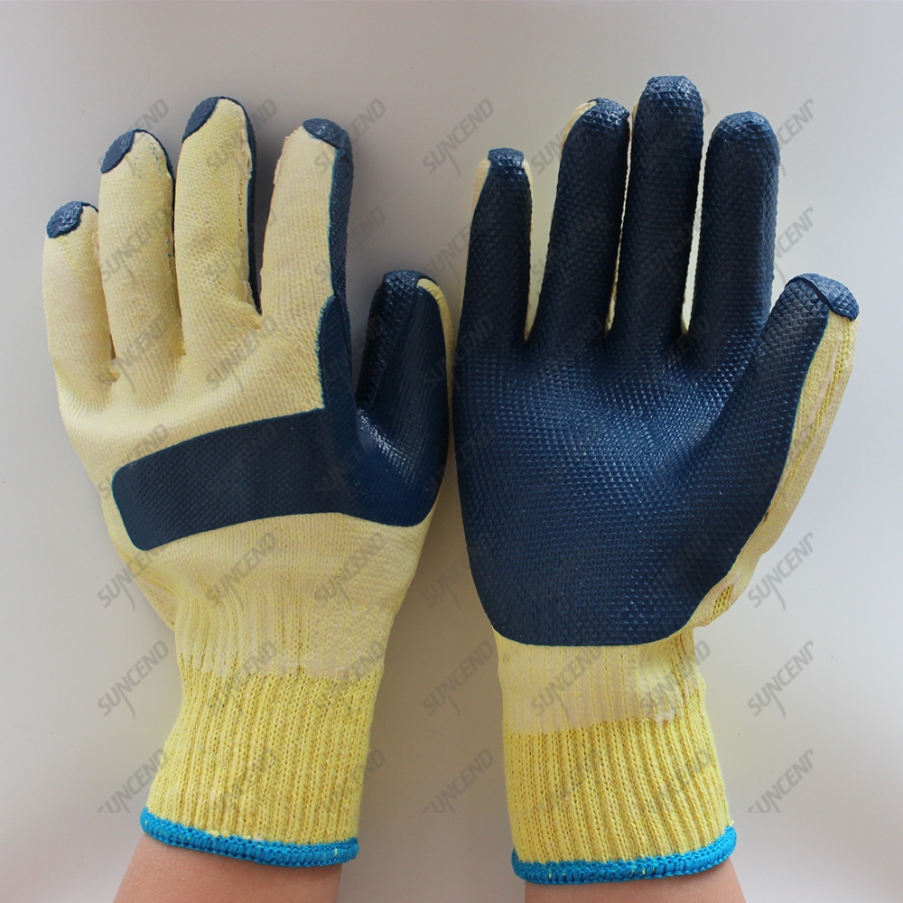 Rubber coated heavy duty cotton gloves for worker